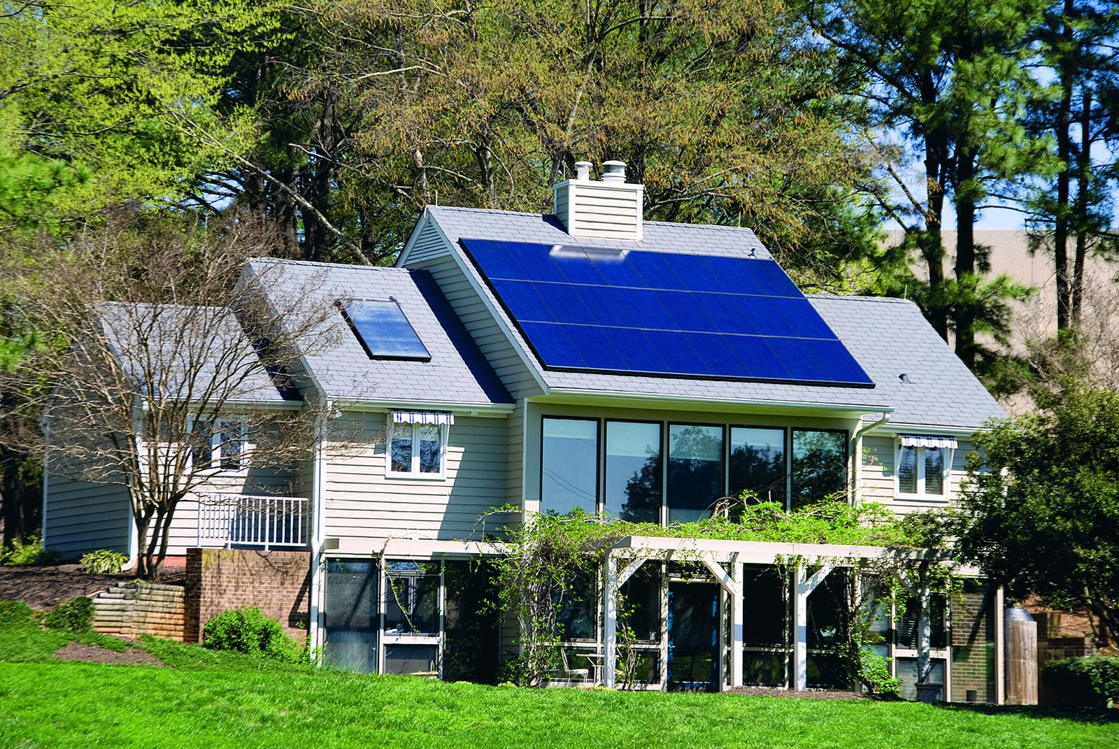 Are Solar-Powered Homes Cost Effective? • Nonahood News